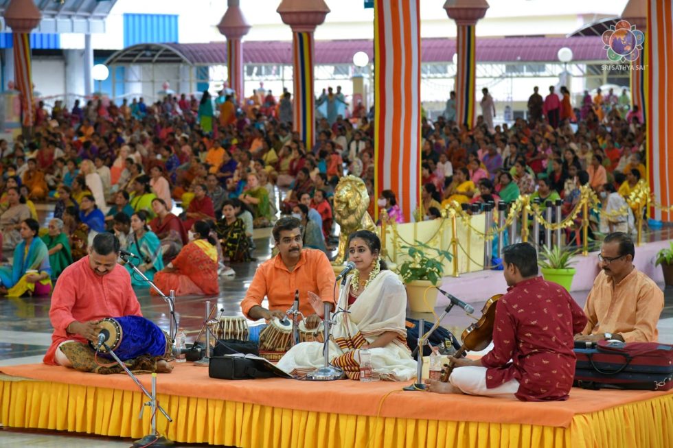 Sooryagayathri: The Carnatic prodigy shining as spiritual music star